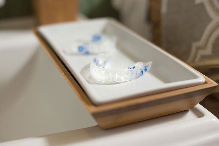 Periodontal Gum Disease Treatment | Gum Disease Medication Applicator